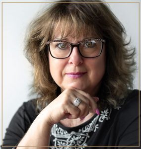 Contact Deborah Hooper Evidential Medium in Barrie | 416.891.0415